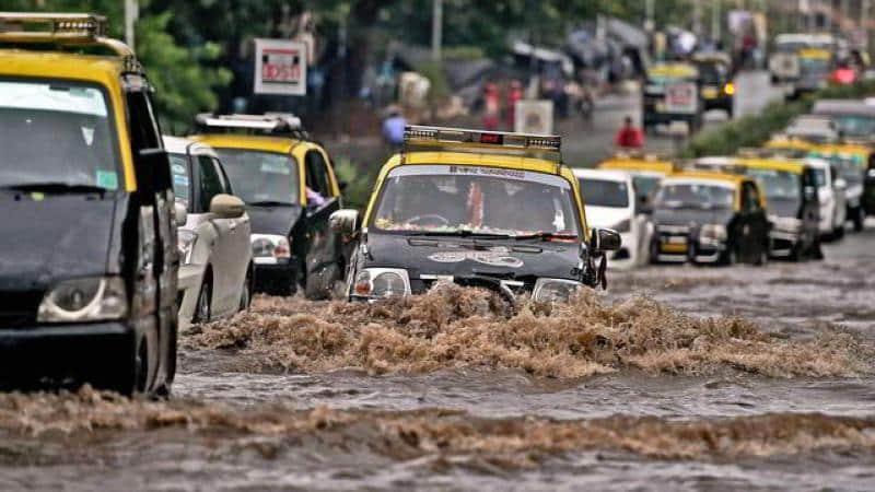 5 dead in Maharashtra rains, IAF, NDRF rescue villagers